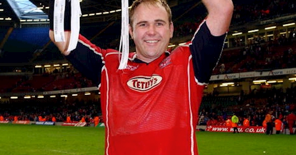 Exclusive Q&A With Scott Quinnell