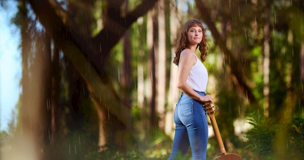 Emily Ross - Songs That Belong in the Sun