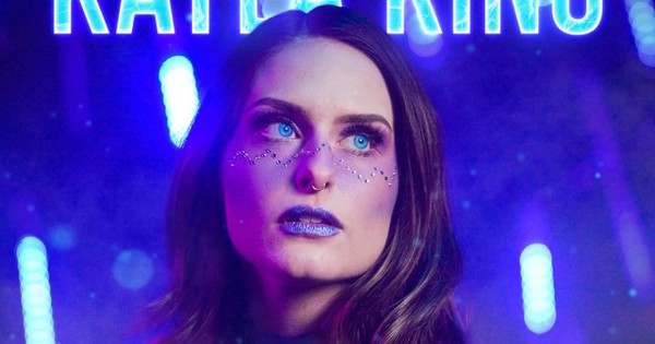 KAYLA KING - STAR WALKIN'