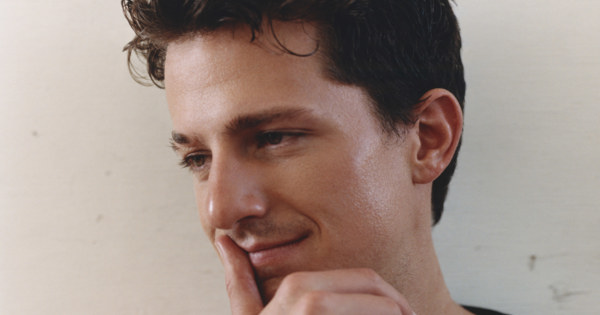 Charlie Puth Drops Sultry New Single 'Lipstick'