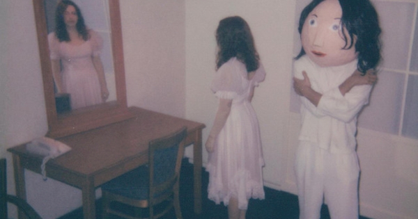 Chloe Gallardo - Cutting It Close