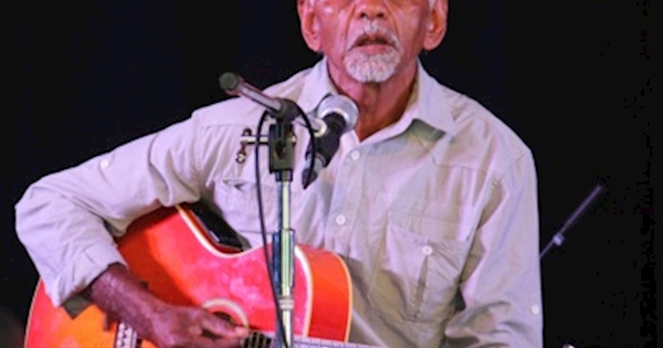 The Steven Hart Band - In Tune