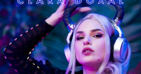 Clara Doxal - Impneuratrice (Original)