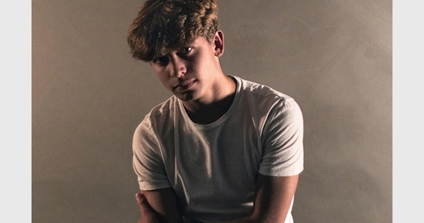 Xavier Ralph - She's Always There