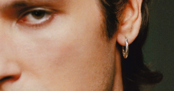 Kaky - Est ce que quelqu'un m'entend