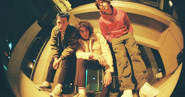 Win A Fan Hang Out With Wallows
