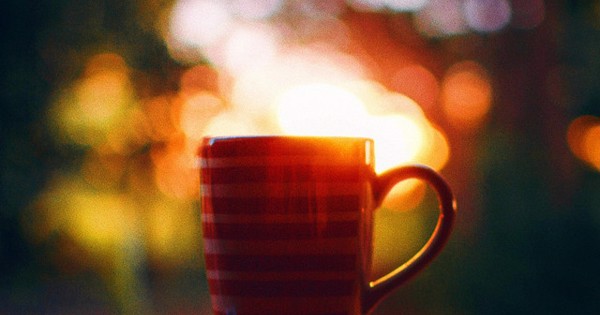 HALLA - Sunny Afternoon Tea - Early Demo