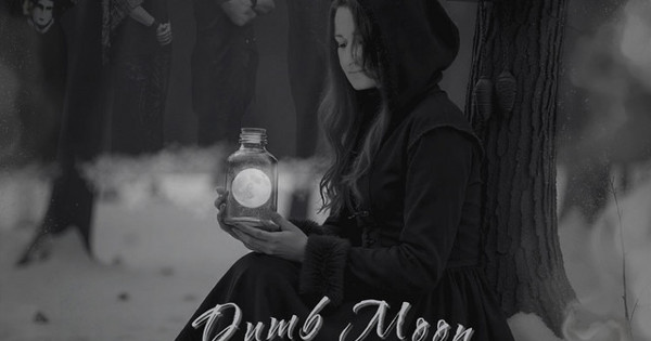 Dumb Moon - Zegar