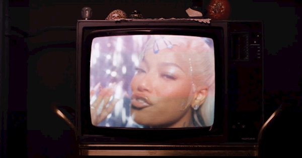 Stefflon Don - Move (Official Video)