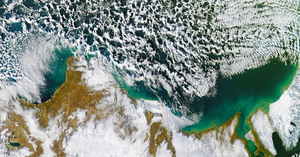 Max Melvin - Earth Inside