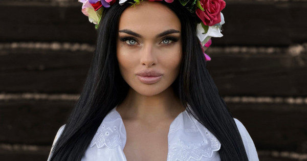 Zusje, CrackHouse - Matrioszka