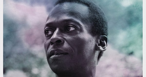 Miles Davis - Early Minor: Rare Miles From The Complete In A Silent Way ...