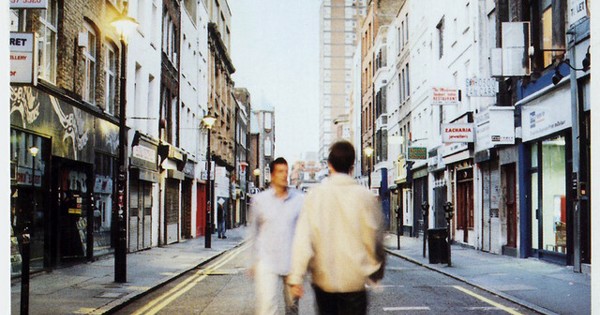 Oasis - Some Might Say - Remastered