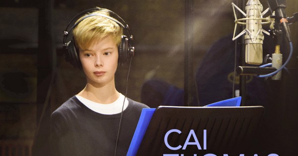 Cai Thomas, Robert Lewis - Seren