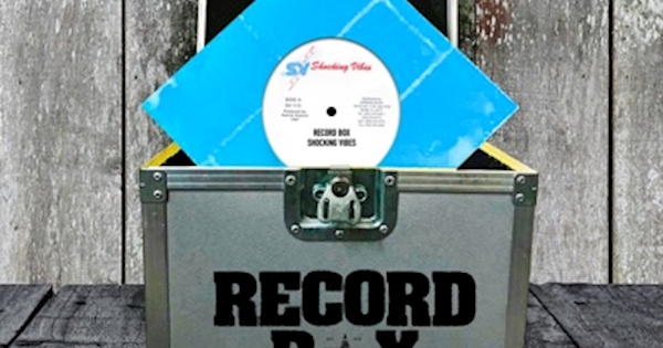 Record Box Shocking Vibes