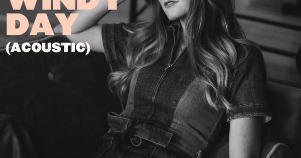 Anna Vaus - Born on a Windy Day (Acoustic)