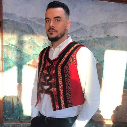 Vani Gjuzi - Gani Beg Toptani