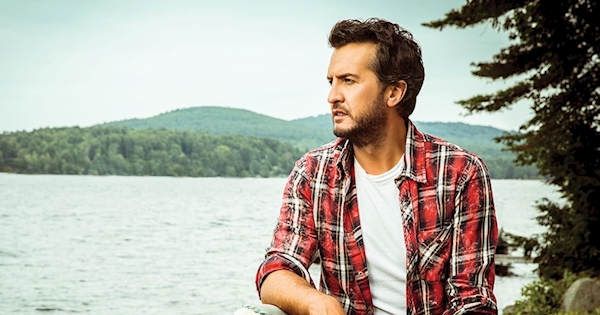 Win Two Tickets to see Luke Bryan in Toronto! | Umusic