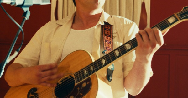 Finn Forster - Through The Echoes (Live) - Single