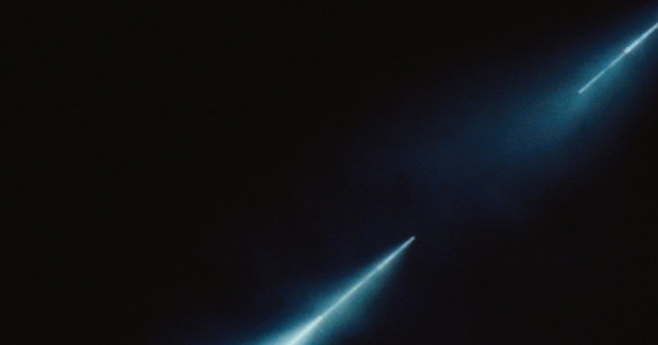 Andrew Winghart - Step Into The Light