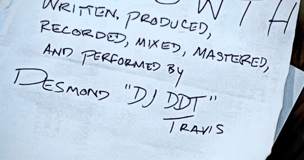 Desmond DJ DDT Travis