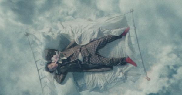 Harry Styles - Late Night Talking (Official Video)