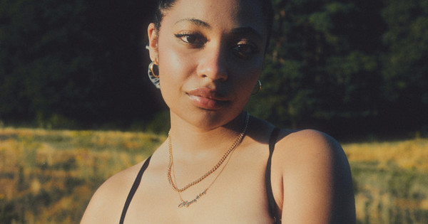 Olympia Vitalis - Younger