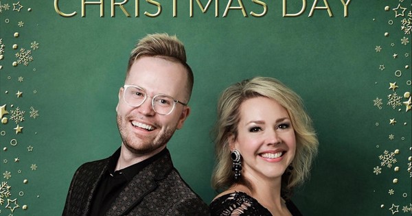 Shane Mathis, Amy Little - Don't Save It All for Christmas Day