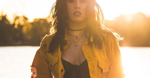 Natalie Joly - Irresistible