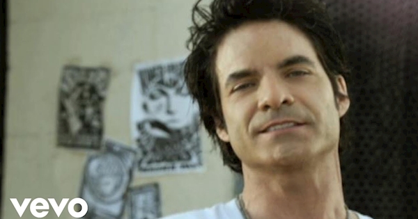 Train - Hey, Soul Sister (Official Music Video)