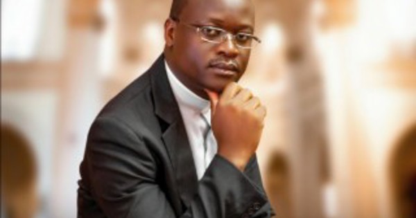 Fr William Mumba Kachingwe CSMA (THE BETRAYAL) | Boomplay Music