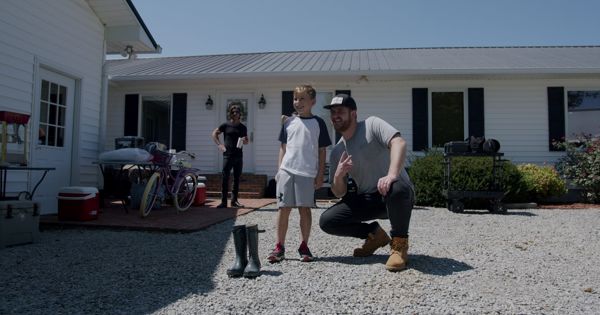 Dirt Boy (Behind the Scenes)