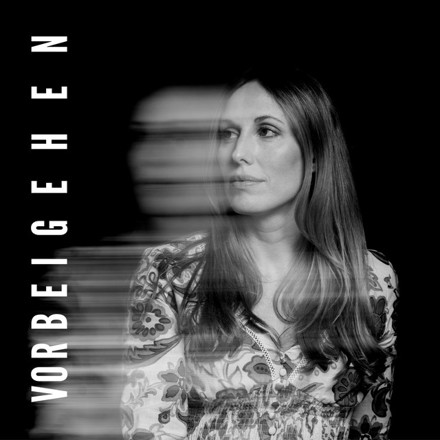 Vera Klima - Vorbeigehen